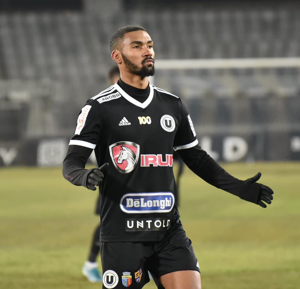 Atletas com Picos: Inácio Miguel - AZUL-ERICEIRA MAG | O melhor da ...